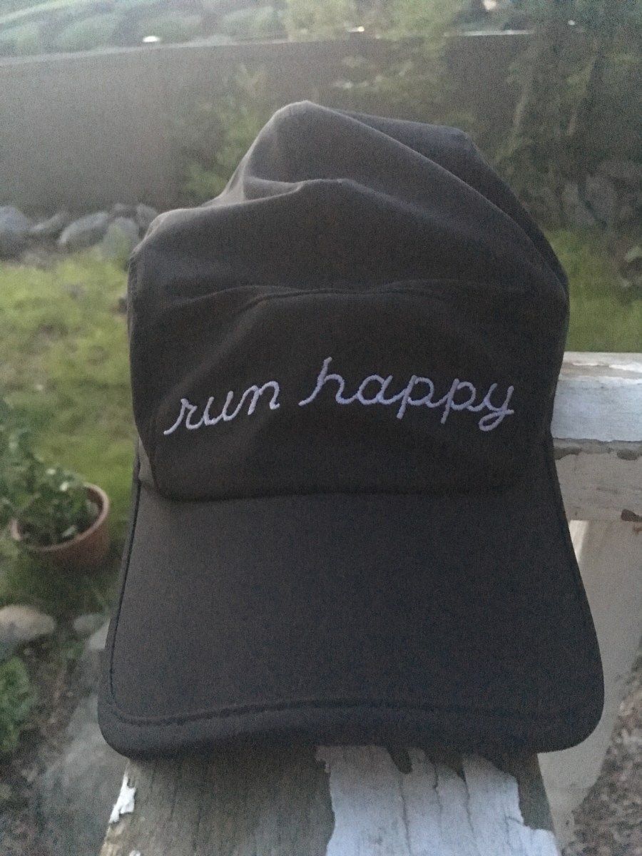 Run Happy Sherpa Hat from Brooks | Words on the Goods